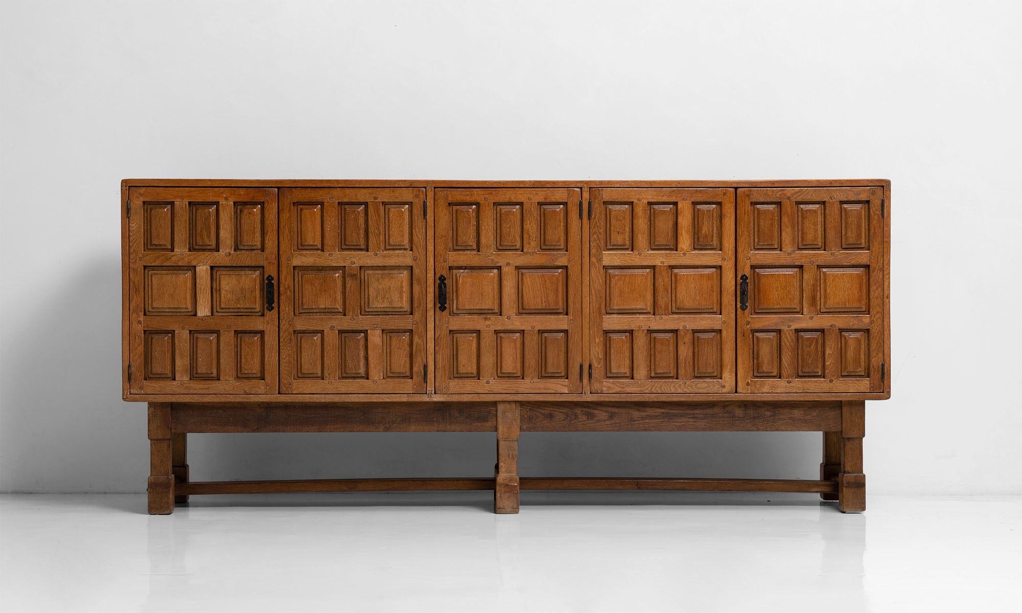 Oak Credenza :: Obsolete