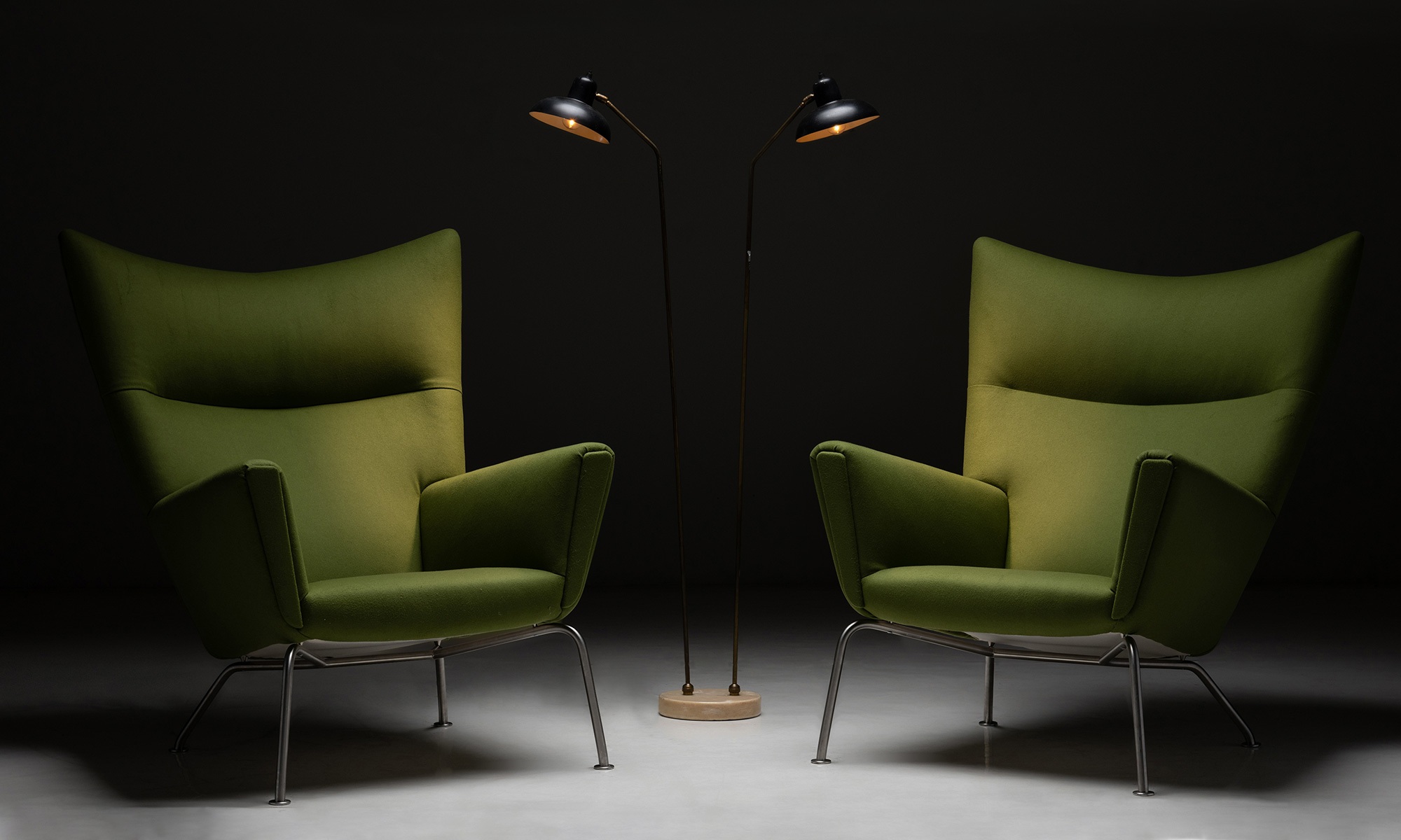 Hans Wegner Chairs in Merino Wool / Floor Lamp :: Obsolete