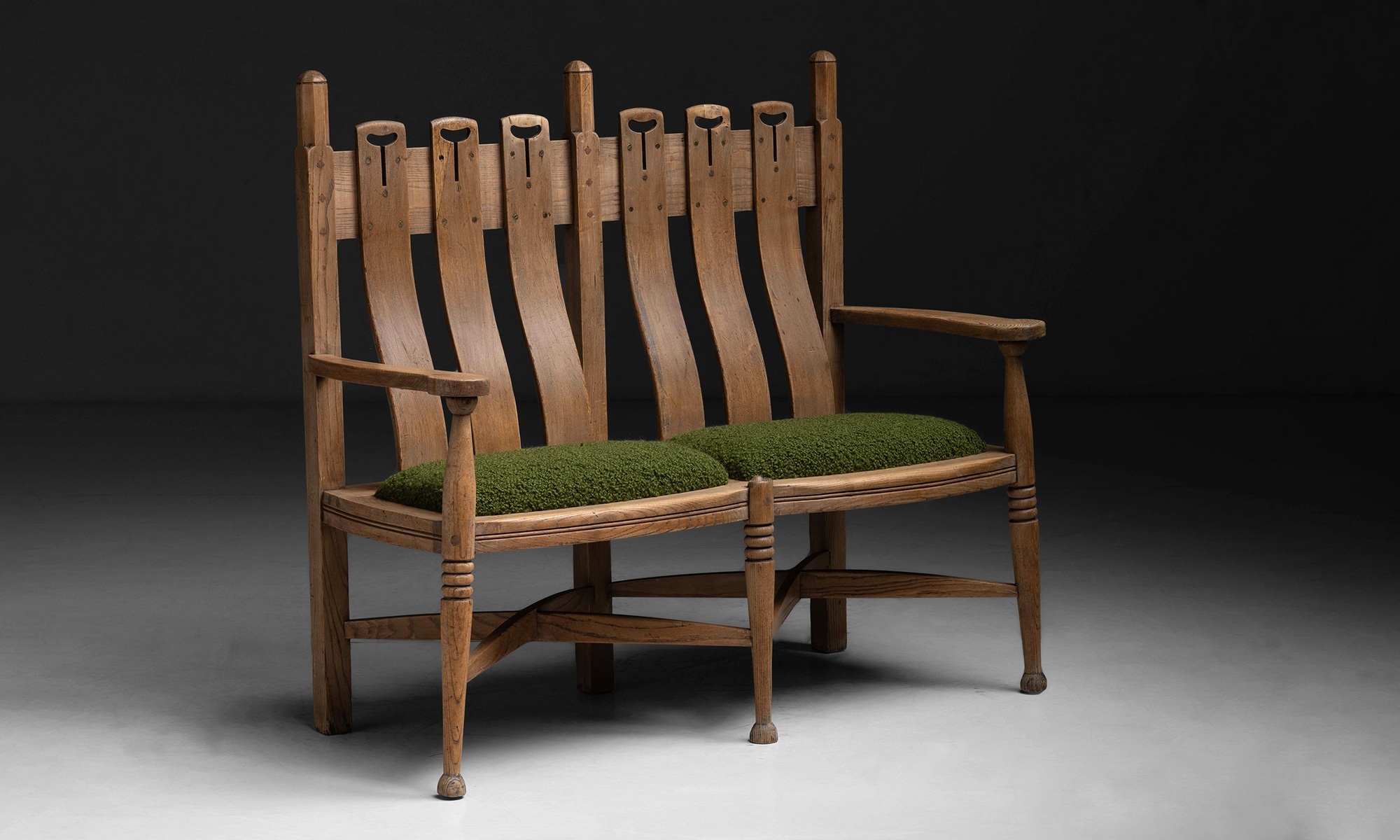 Settle by George Walton :: Obsolete