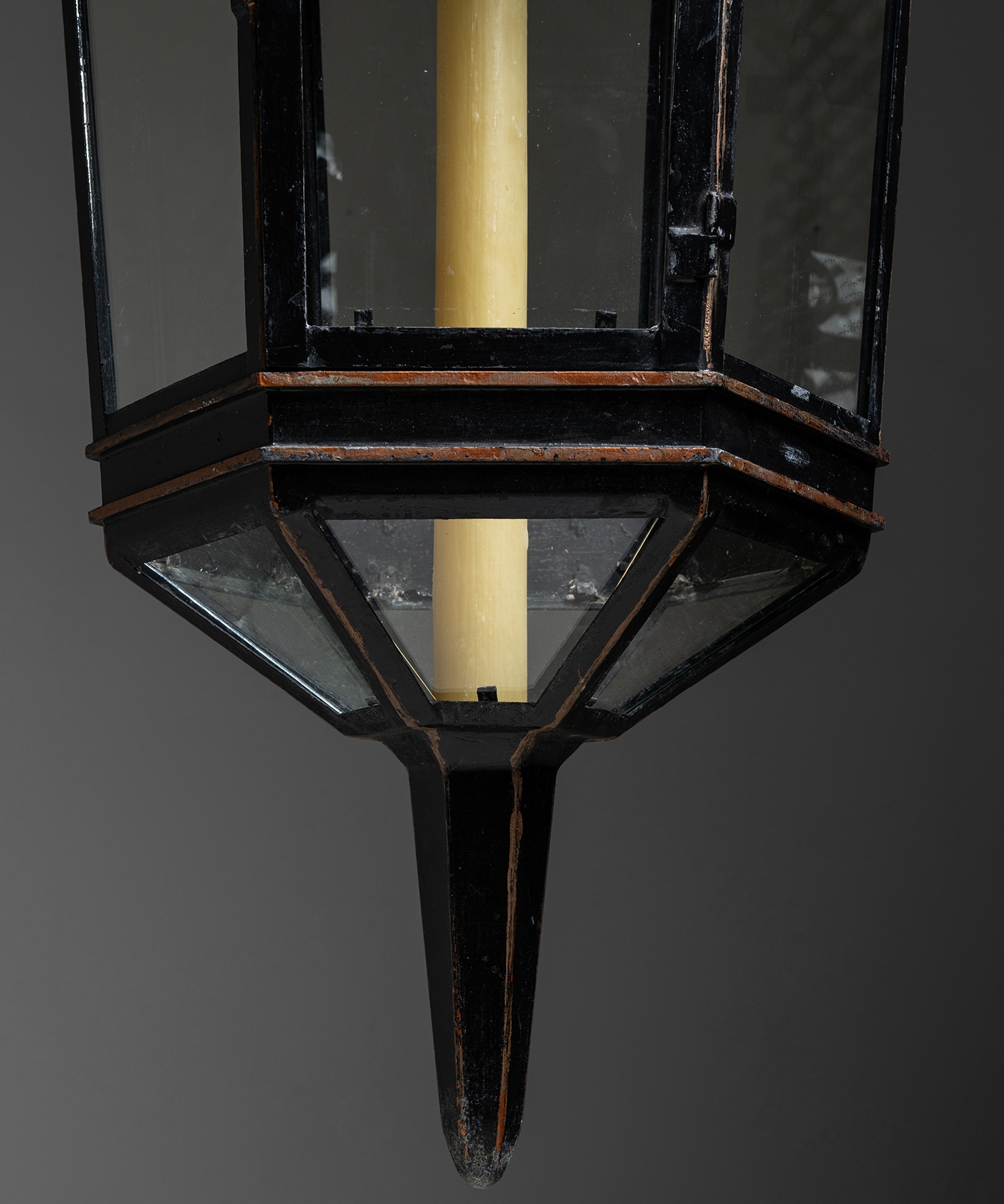 Massive Iron Lantern :: Obsolete