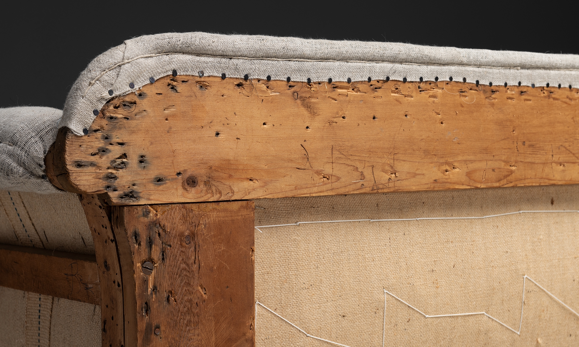 Campaign Sofa :: Obsolete